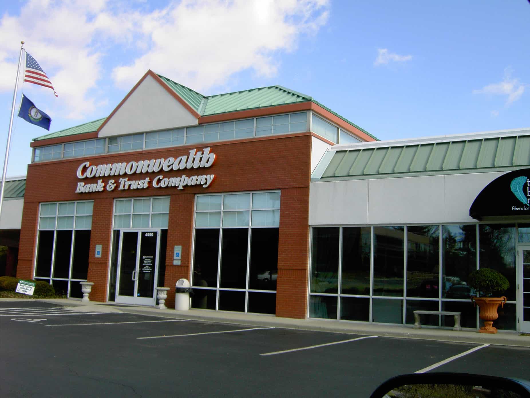 Professional Roofing Services | Commonwealth Roofing Corp.